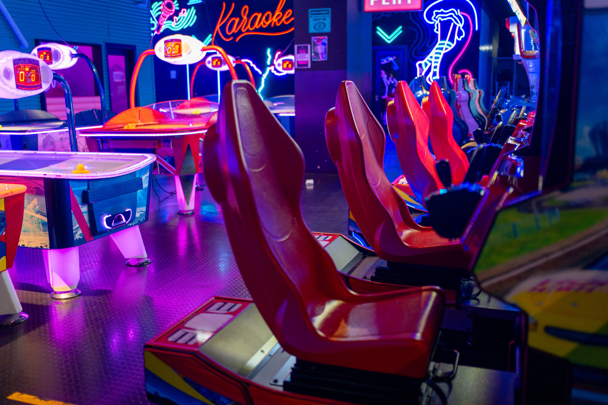 Gaming Zone in Gurgaon for PS5, VR, Bowling and Arcade Fun